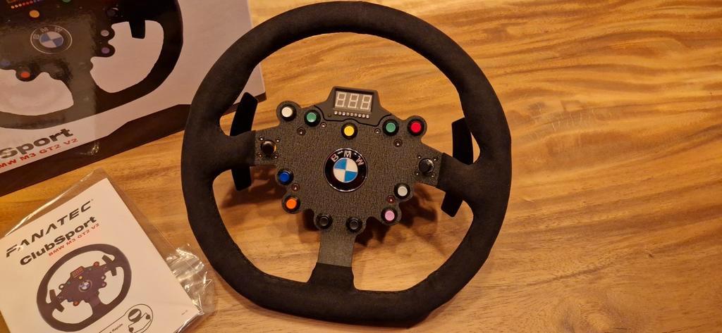 Fanatec ClubSport BMW GT2 Wheel Review - Snelle Racesturen Reviews