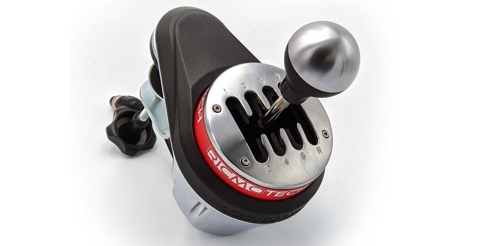 Thrustmaster TH8A Shifter Review - Snelle Racesturen Reviews
